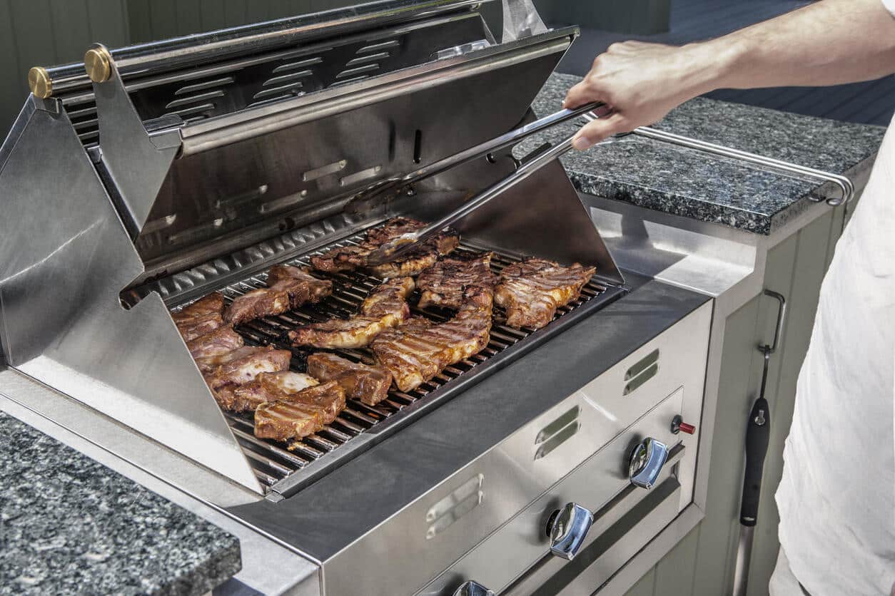 The Ultimate Outdoor Kitchen Design Guide | Elevate Outdoor